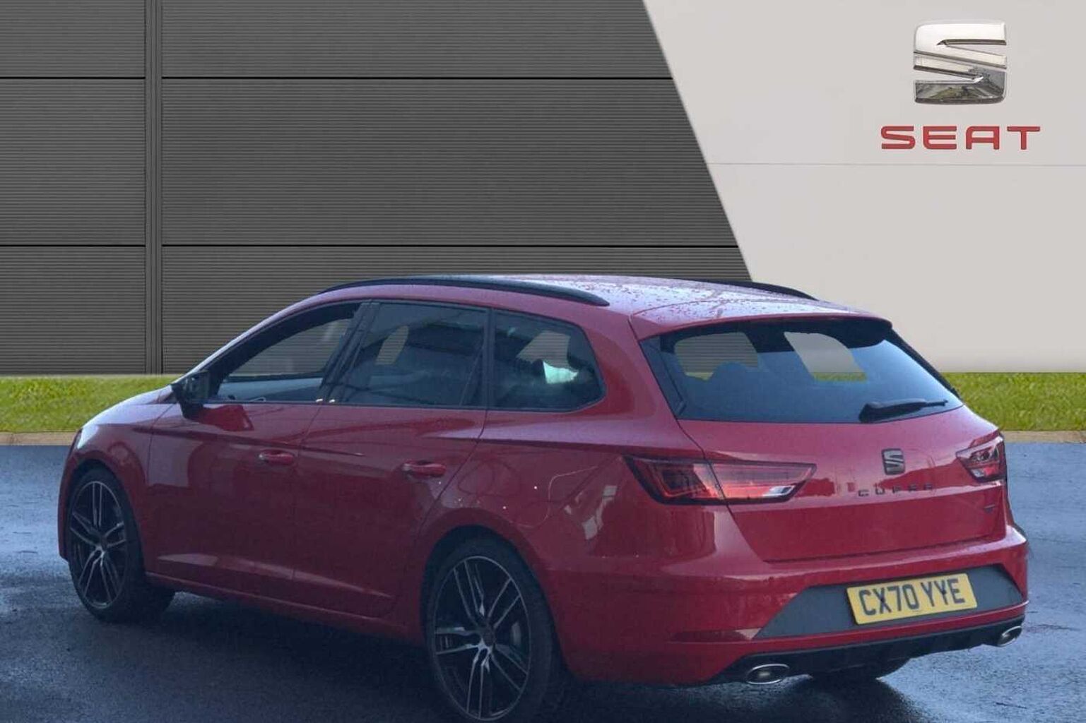 SEAT Leon Sport Tourer 2.0 TSI Cupra 300 [EZ] 5dr DSG 4Drive