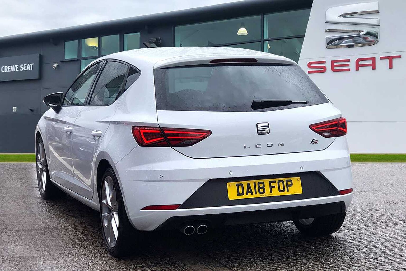 SEAT Leon 5dr (2016) 1.4 TSI FR Technology (125 PS)