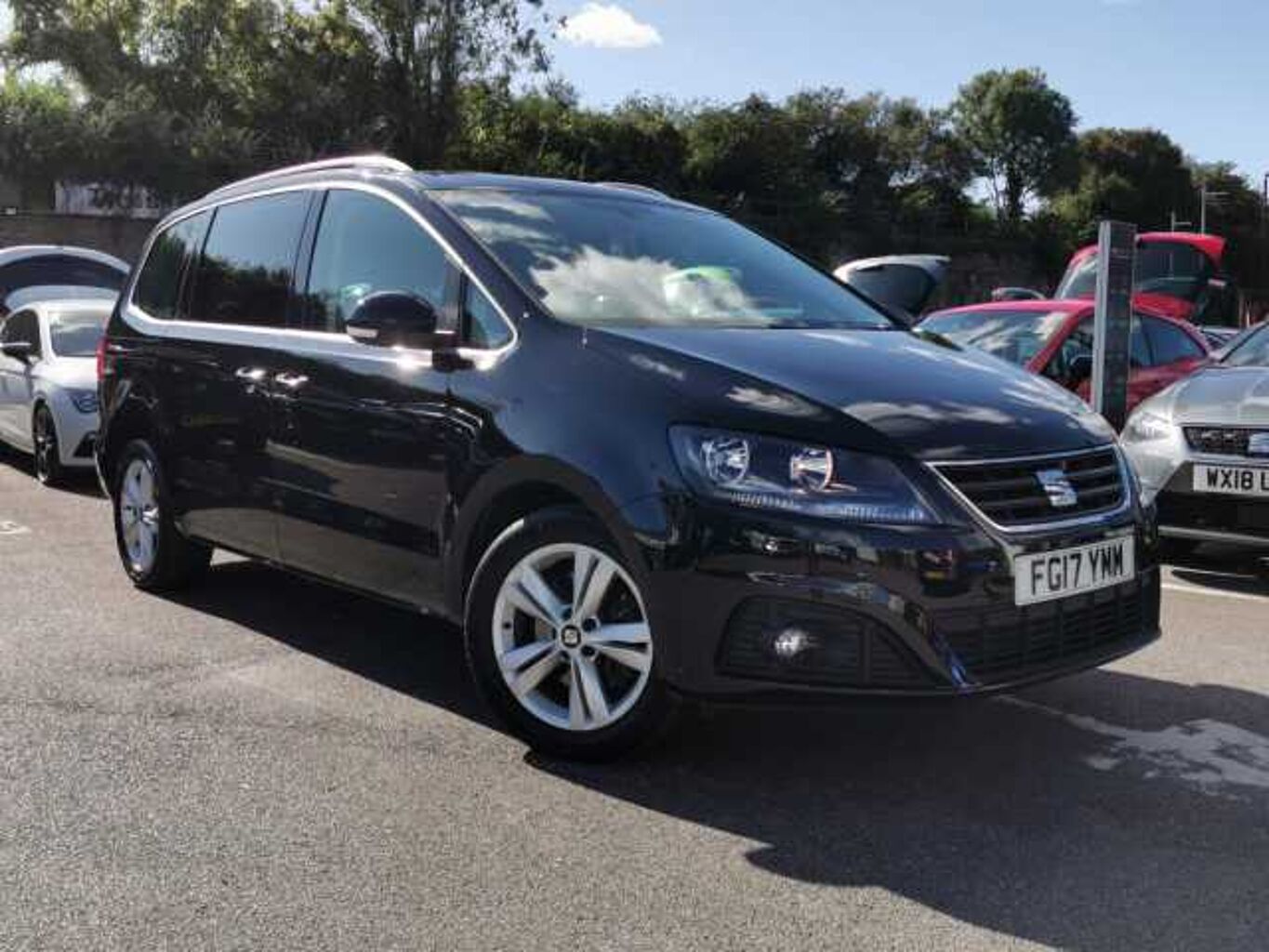 SEAT Alhambra 2.0 TDI SE Lux (184PS) DSG 5-Door MPV