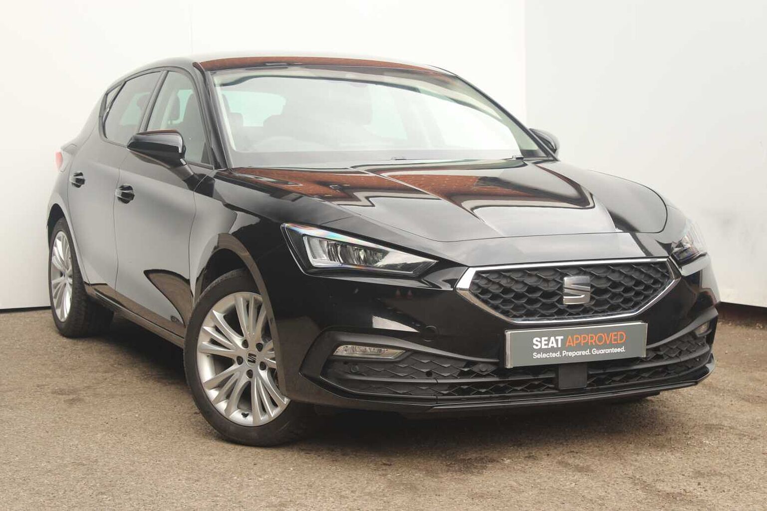 Find A Used Black SEAT Leon Diesel Hatchback 2.0 TDI SE Dynamic 5dr in ...