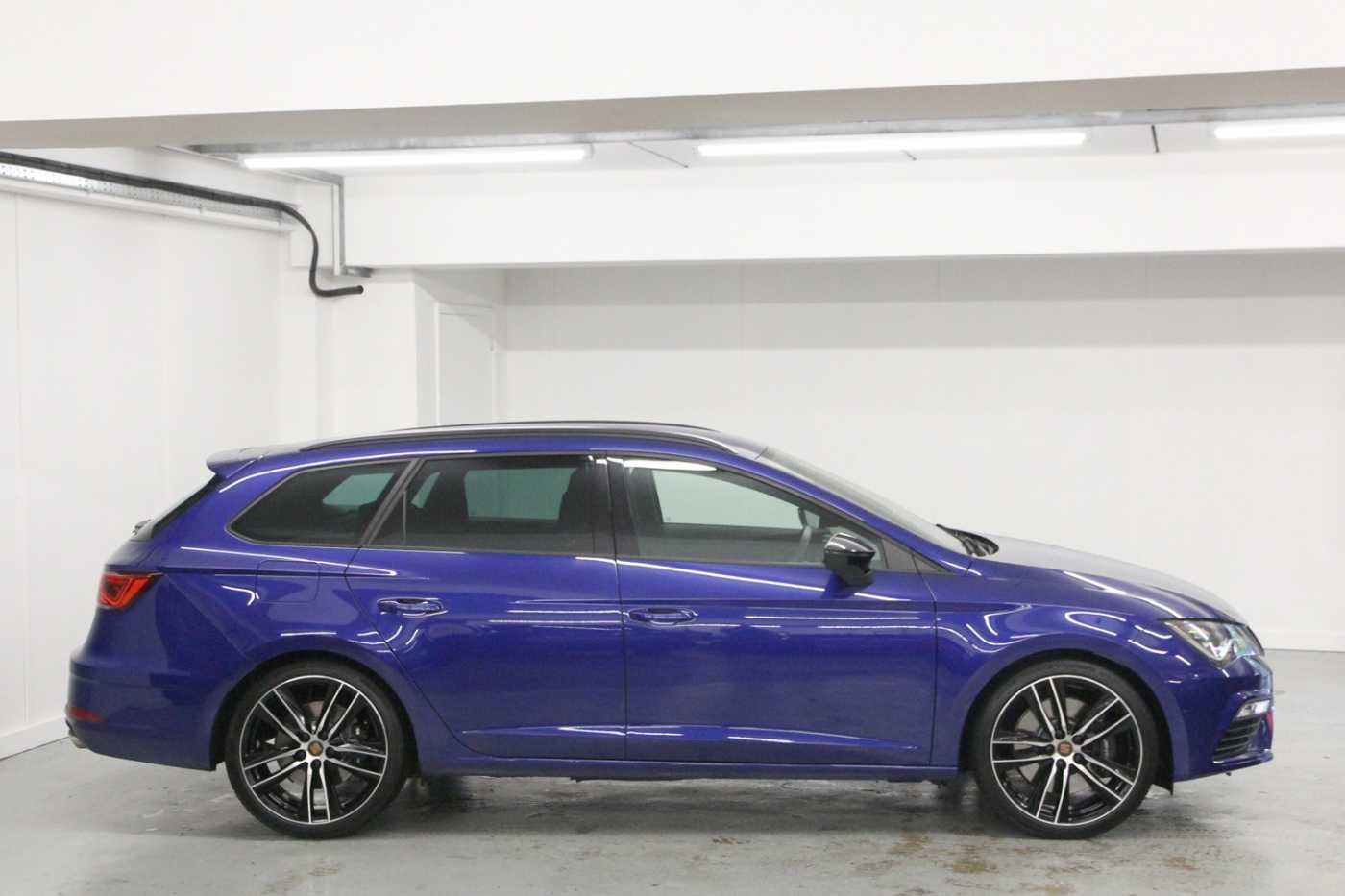 SEAT Leon Sport Tourer 2.0 TSI Cupra 300 [EZ] 5dr DSG 4Drive